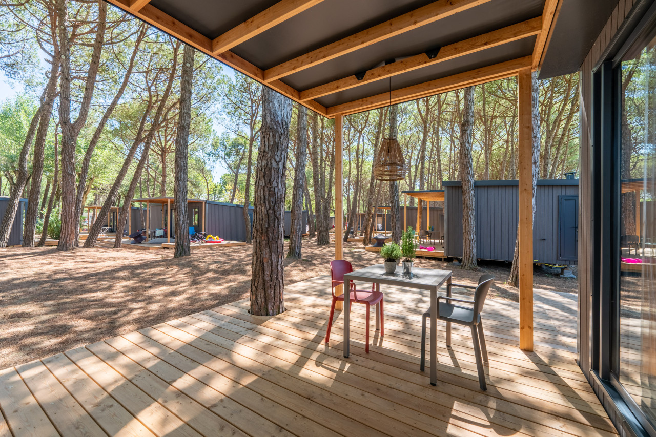 Libra Duo Lodge: Mobilheim mit Veranda in Cavallino | Camping Ca' Savio